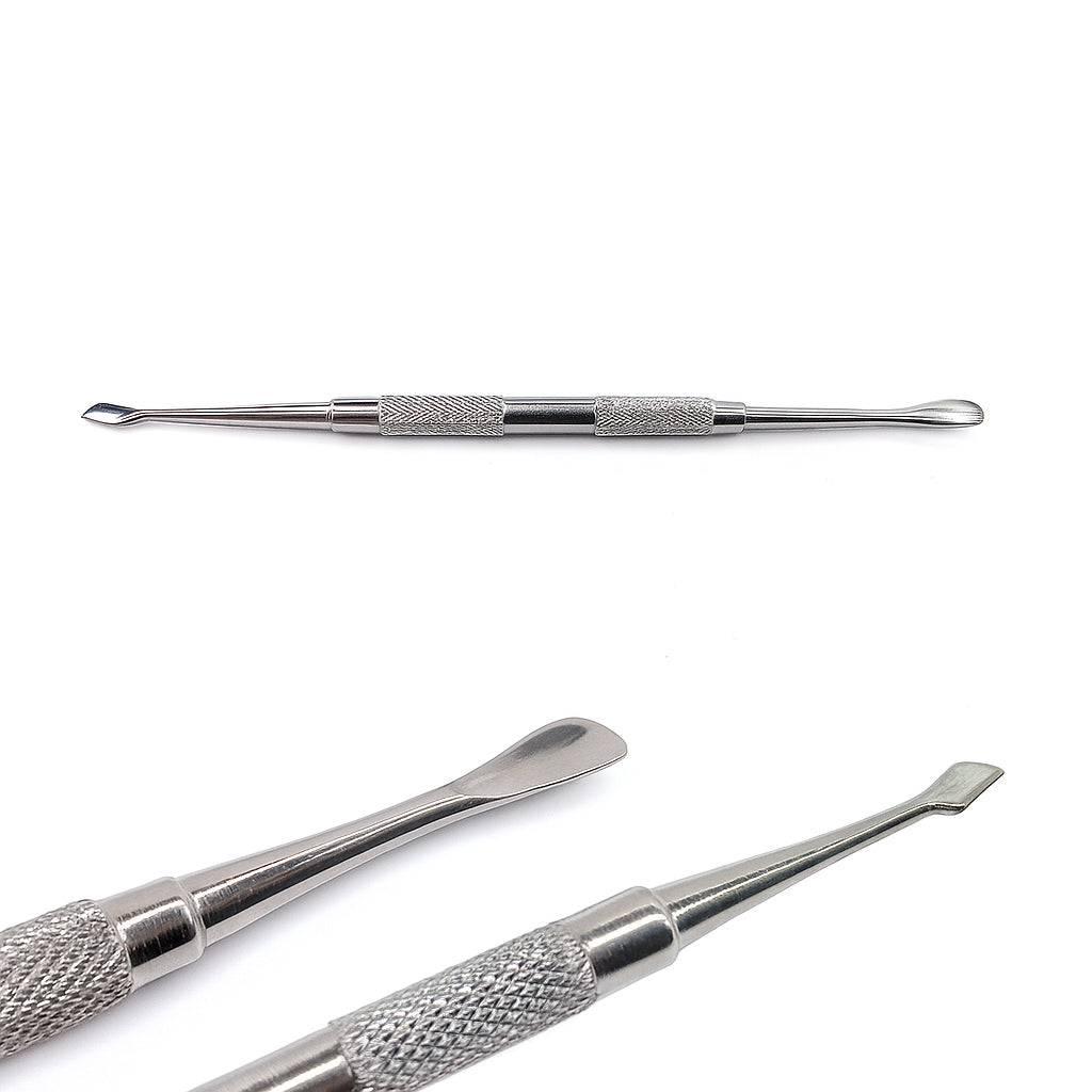 Small Dual-Ended Stainless Steel Cuticle Pusher & Knife - Naio Nails